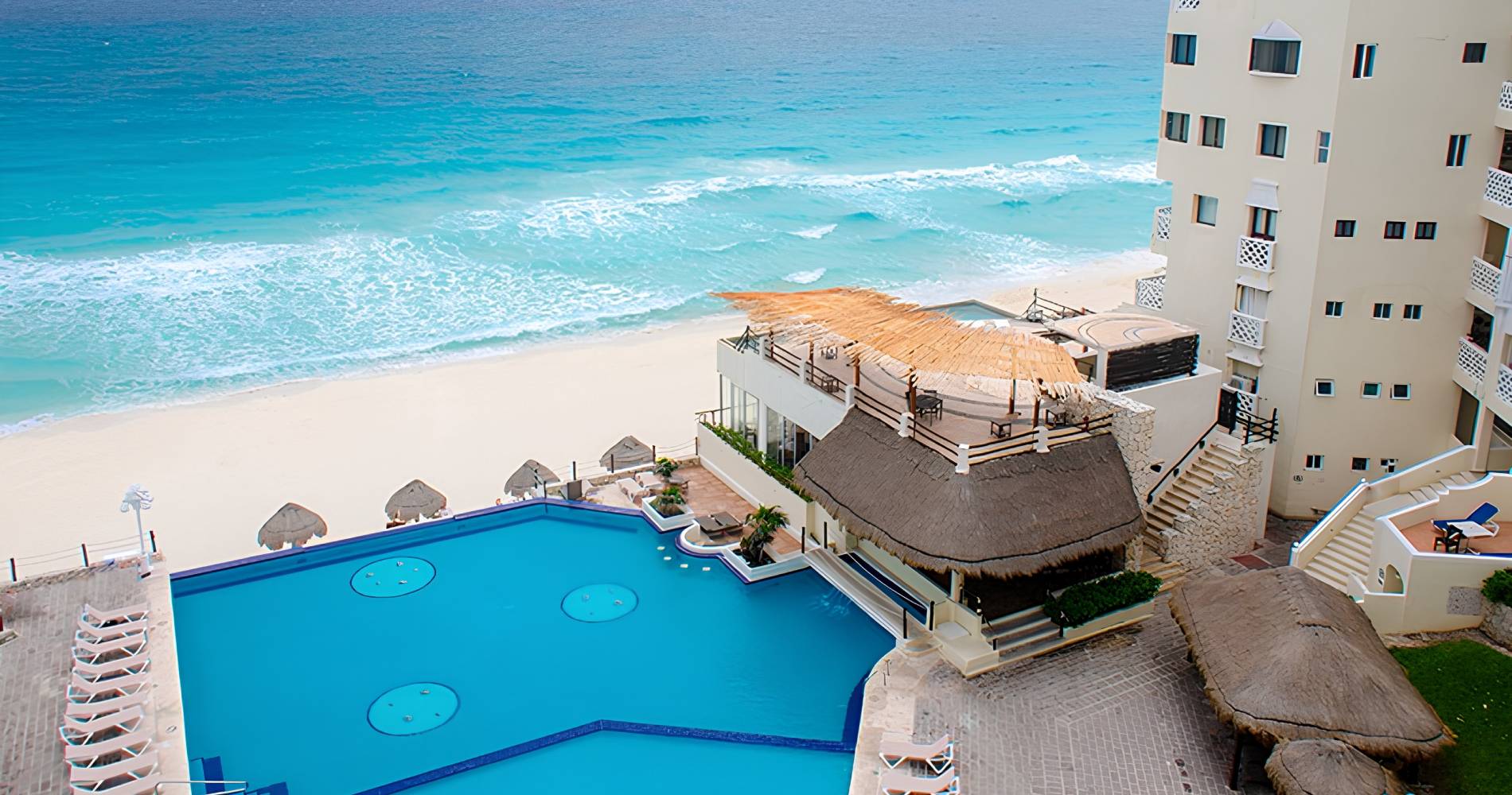 Bsea Cancun Plaza - Official Website