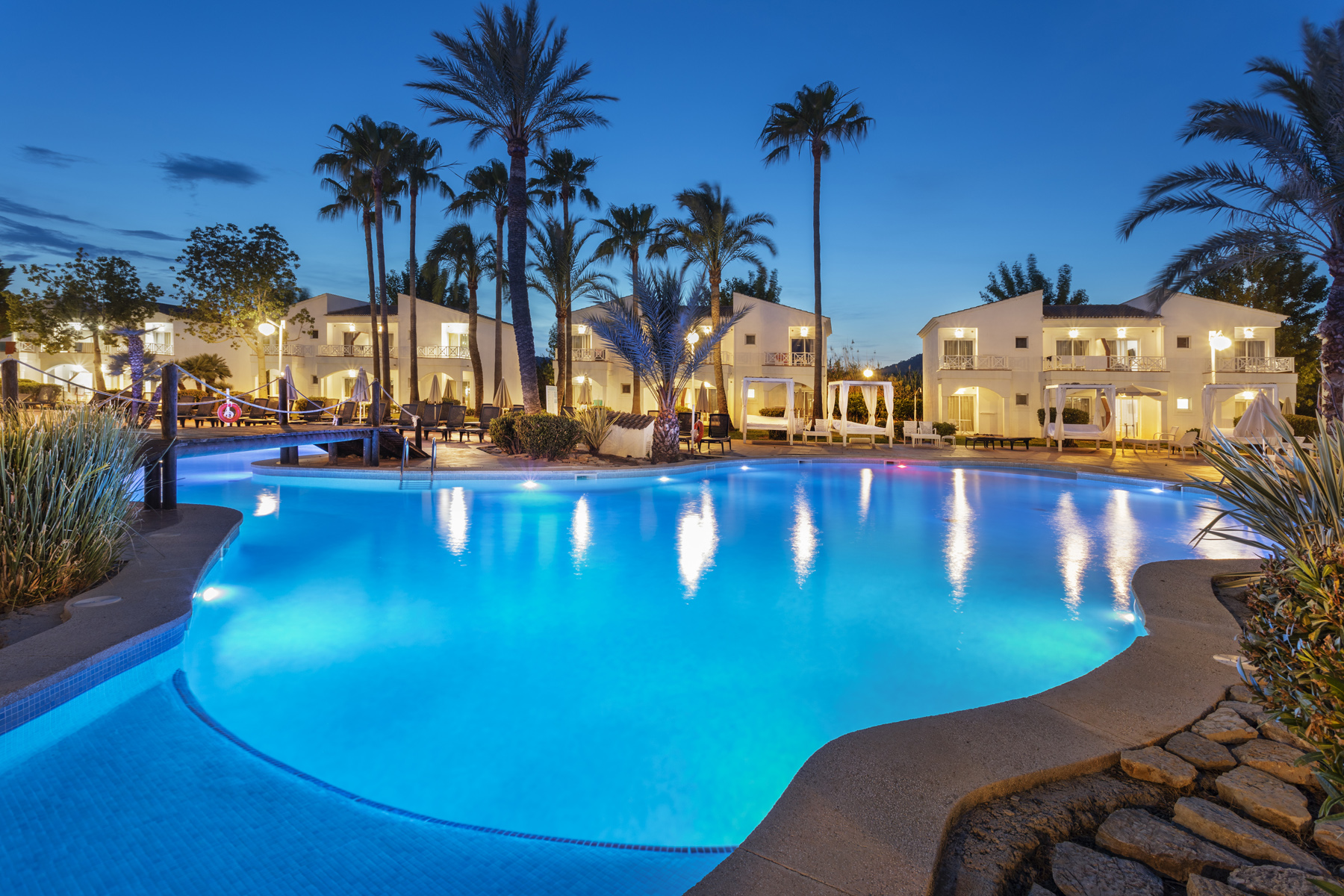 Unwind from stress and enjoy life at Garden Hotels' adults-only hotels ...
