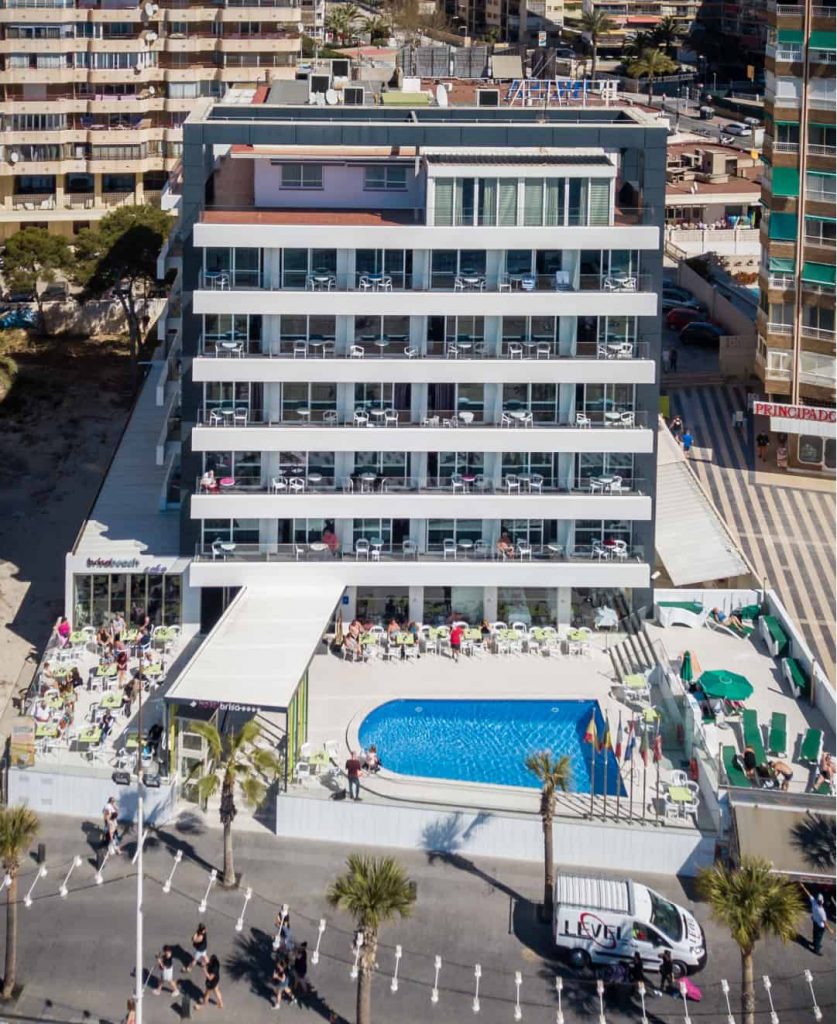 Hotel Brisa, 4* on the beachfront in Benidorm. Official Website