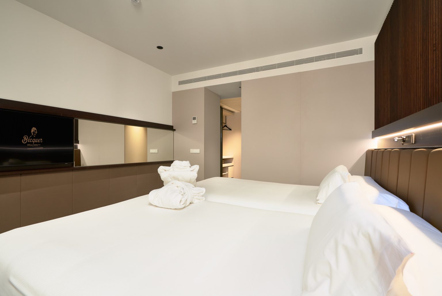 Hotel Bécquer **** | Seville | Official website