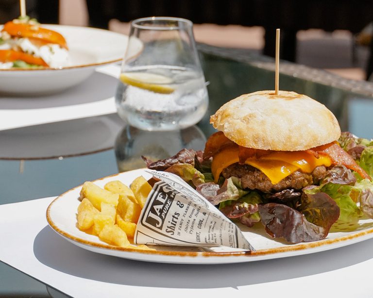 Pool Club | Hotel Kaktus Playa | Kaktus Hotels | Site internet officiel