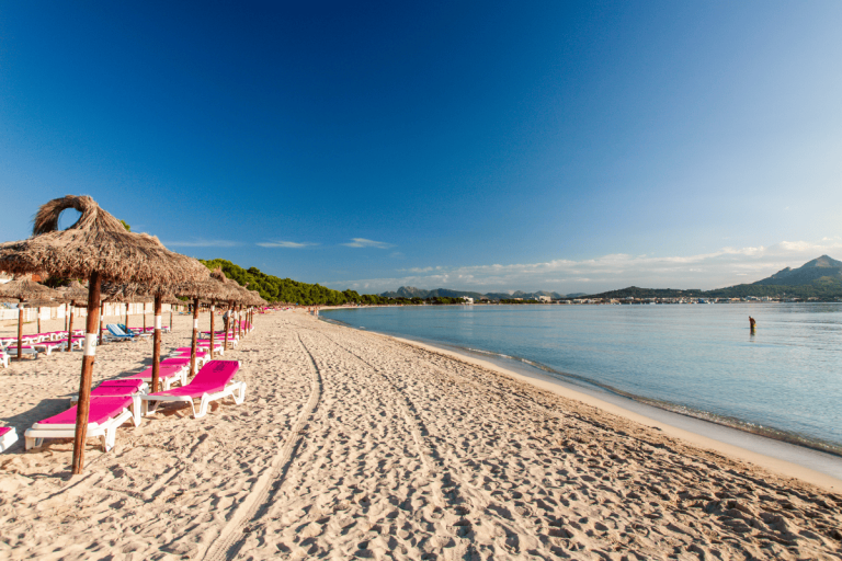 Here are our recommendations for the best beaches in Majorca - Club Mac